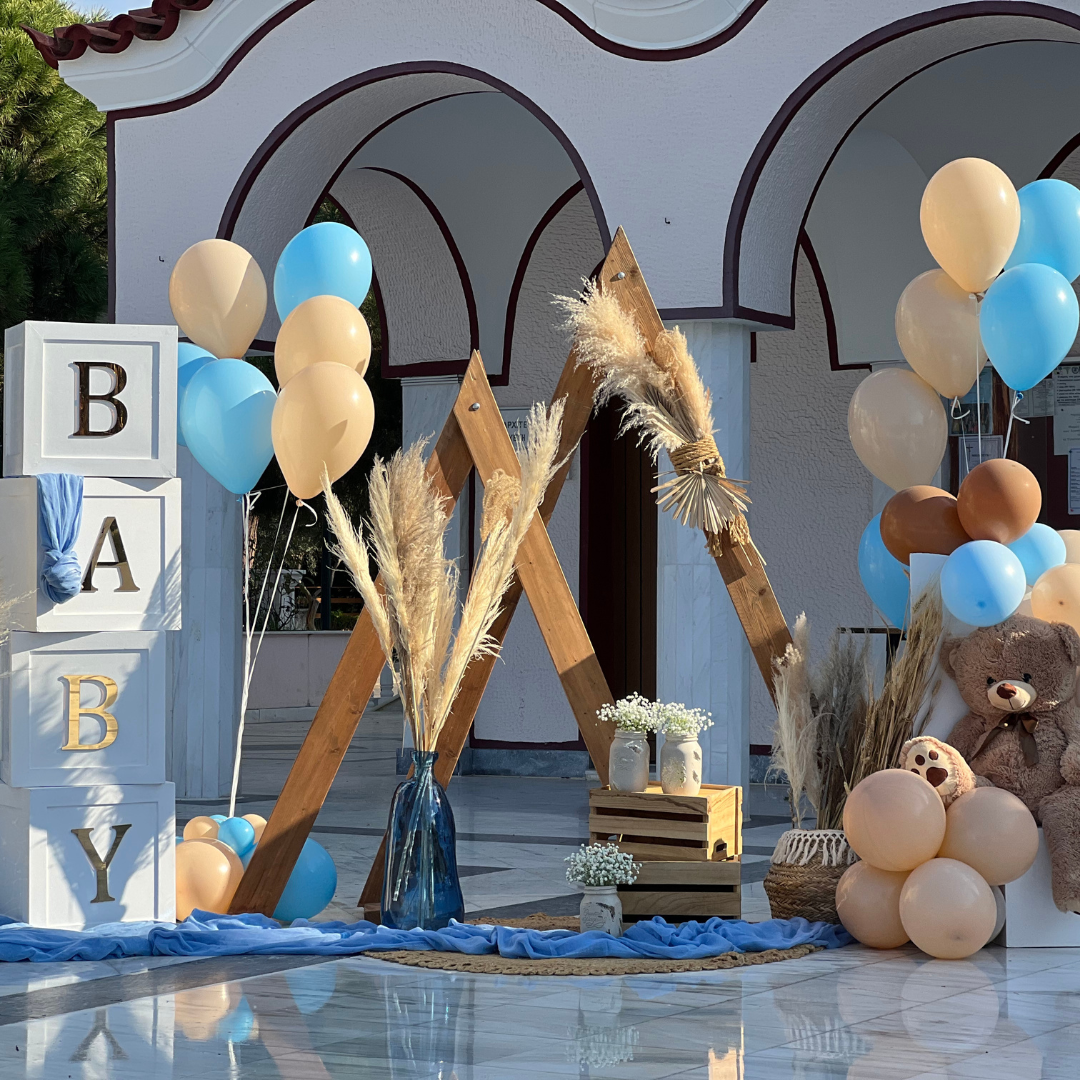 Στολισμός βάπτισης για αγόρι με μπαλόνια και τα αρκουδάκια